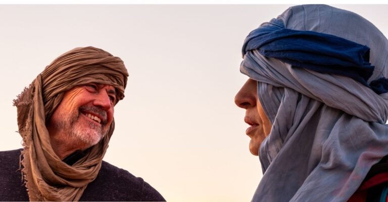 Les habits traditionnels sahraouis Marocains - Montagne Maroc ...